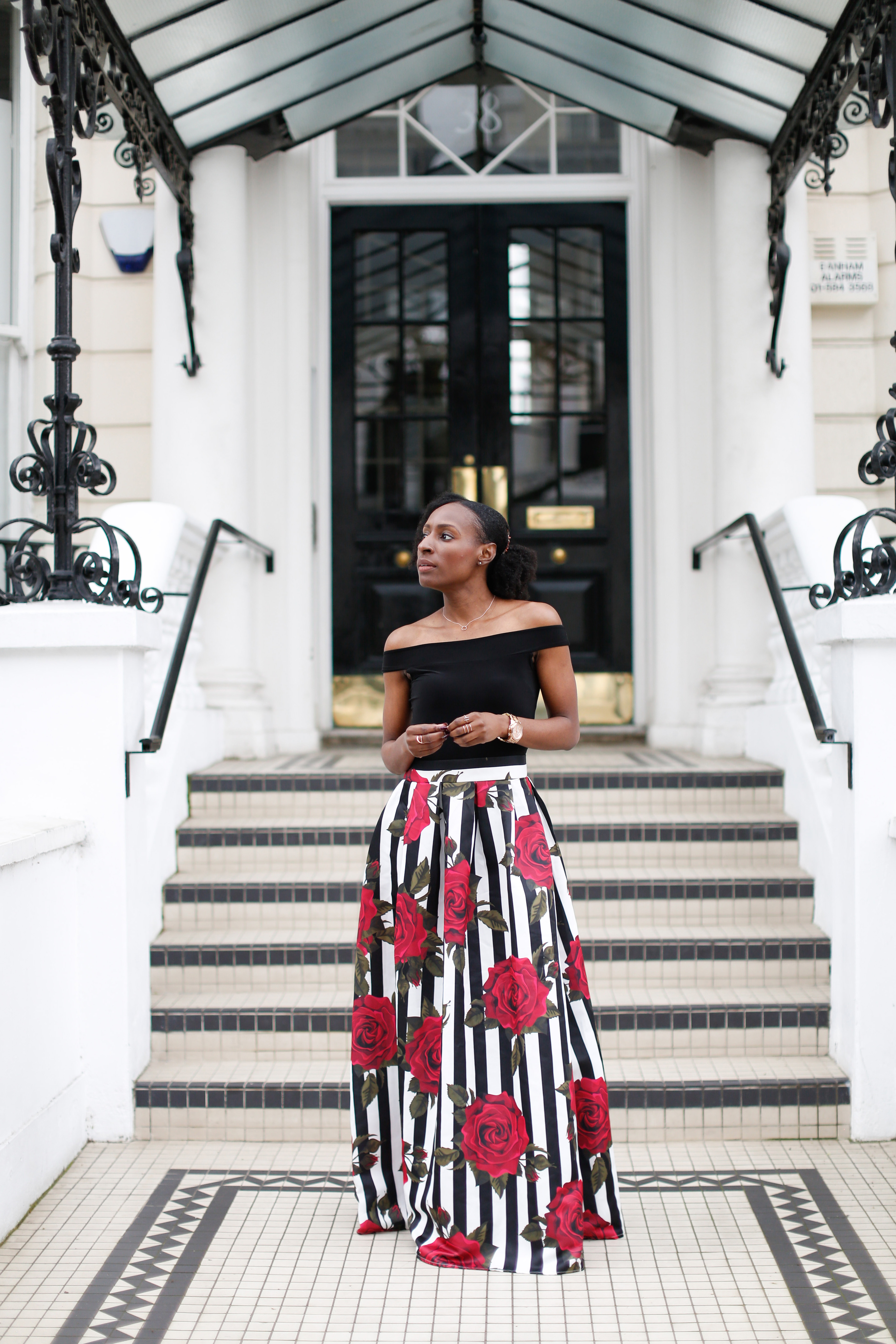 Iconic boxers Joshua and Mayweather rooting for inspiring style blogger ...